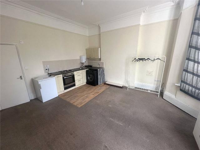 Gillot Road, Birmingham B16, Studio to rent, £650 pcm | PrimeLocation