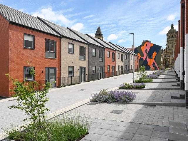 Gills Mews, Wood Street Collection. 3 bed terraced house to rent £1,425 pcm £329 pw