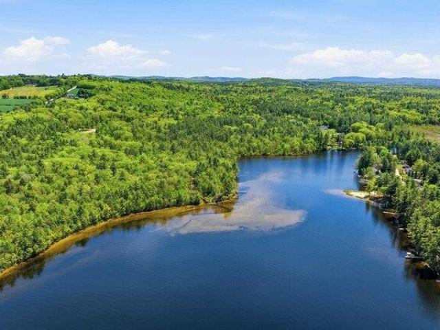 Gilmanton NH 03837 103666745