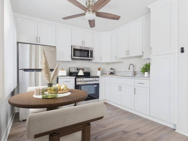 Gilmore Apartments Van Nuys