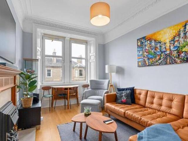 / Gilmore Place, Viewforth, 2 Bedroom Flat