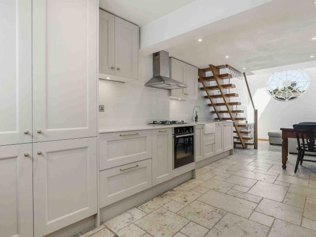Gilstead Road, London 2 bedrooms Property for lettings Brik API