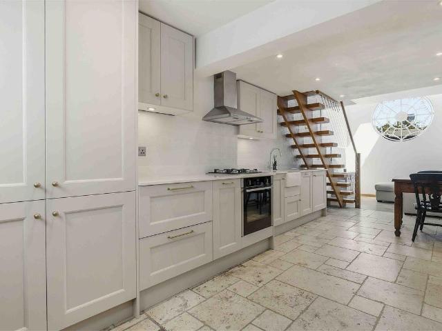 Gilstead Road, London SW6, 2 bed end terrace house to rent, £2,750 pcm | PrimeLocation