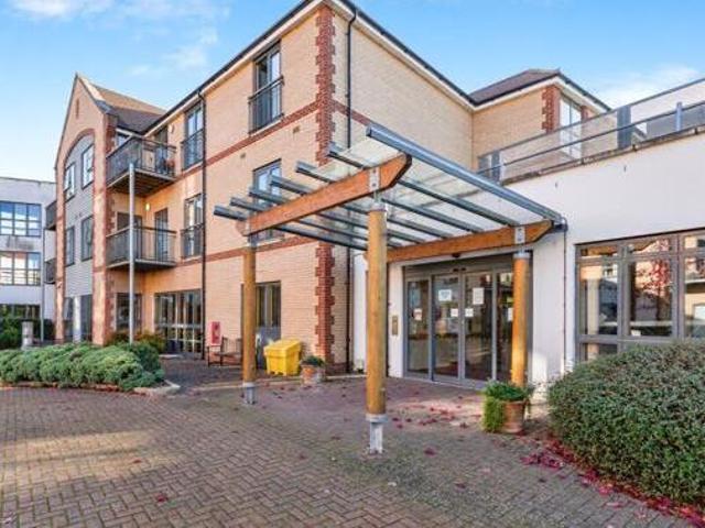 Girton, Wellbrook Way, Cambridge, 2 Bedroom Flat