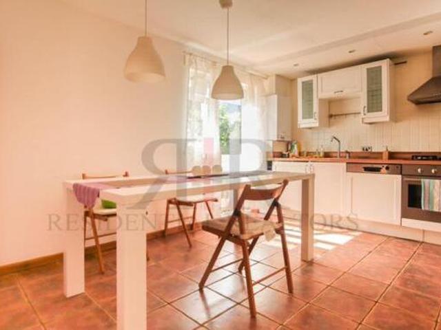Giralda Close, London, 3 Bedroom Terraced