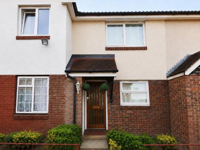 Giralda Close, London E16, 2 bed detached house to rent, £2,050 pcm | PrimeLocation
