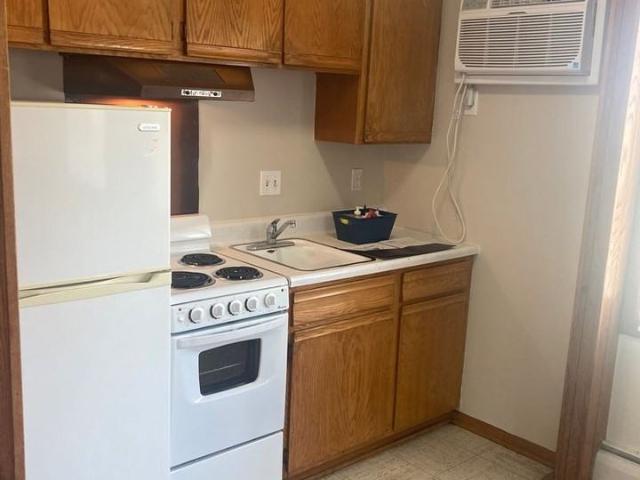 Girard 1 Bedroom Apartment for Rent at 2801 Girard Ave S, Minneapolis, MN 55408 Uptown