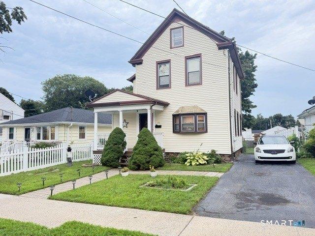 Girard Ave, New Haven, Home For Sale