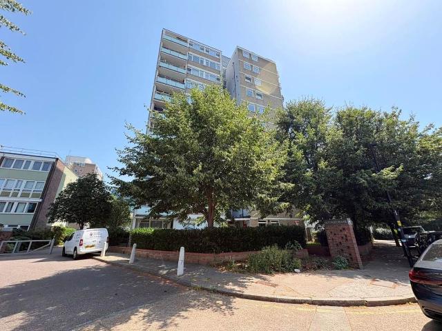 Giraud Street, London E14, 2 bed flat to rent, £1,950 pcm | PrimeLocation