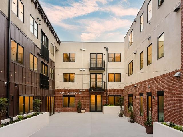 Given Highland Park 3 Bedroom Apartment for Rent at 6320 Garvanza Ave, Los Angeles, CA 90042 Highland Park