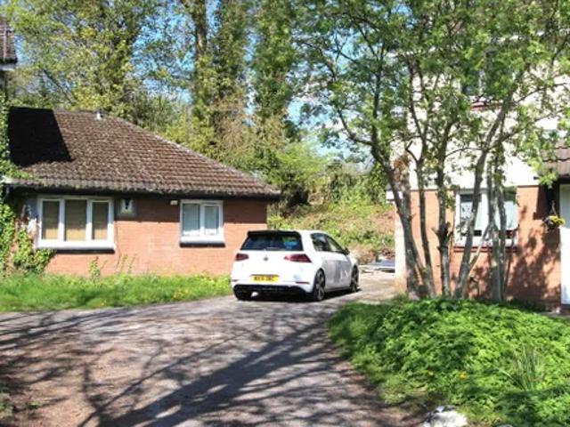 Givendale Drive, Manchester, M8 4PZ, United Kingdom | 1 bed duplex for rent #166529951 | Rentberry