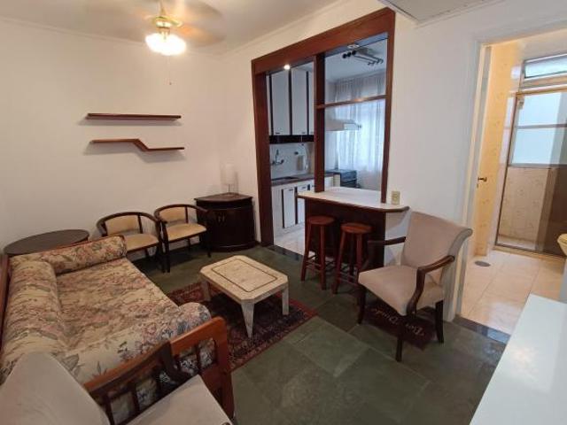 Gonzaga praia, otimo, quarto e sala mobiliado, andar alto, cozinha, wc social, gara