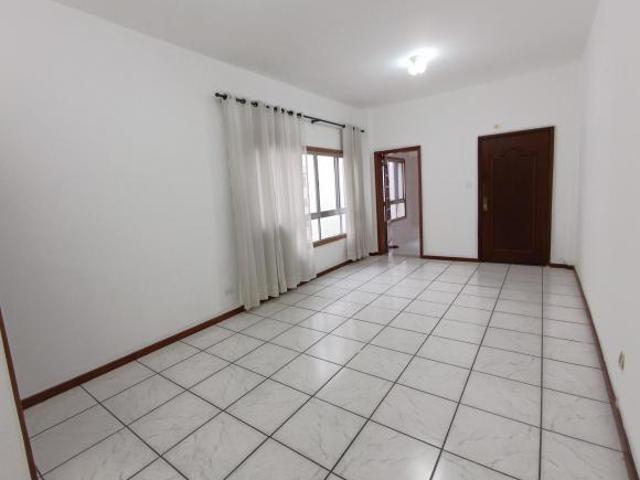 Gonzaga praia, Frente c/ varanda, vista ao mar, 154 m2 uteis, 3 dorms, suite, sl 2