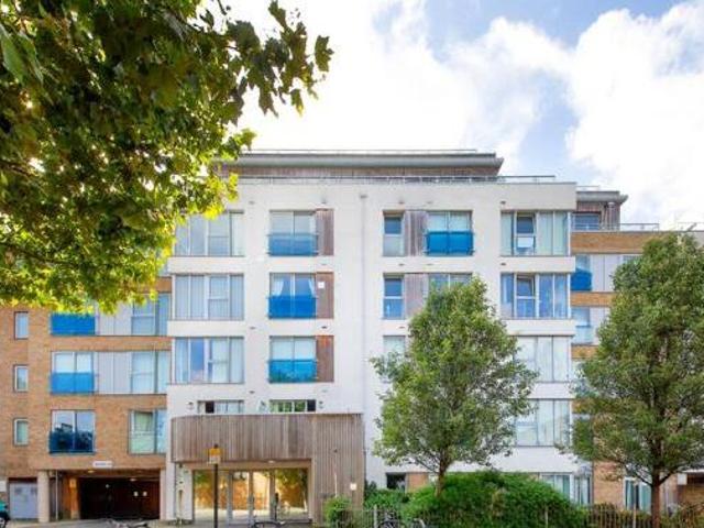 Gooch House, Glenthorne Road, 1 Bedroom Flat
