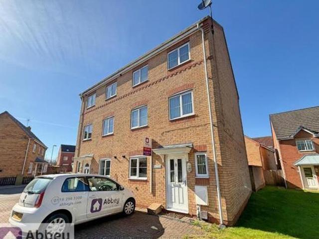 Goodheart Way, Braunstone, 4 Bedroom Semi detached