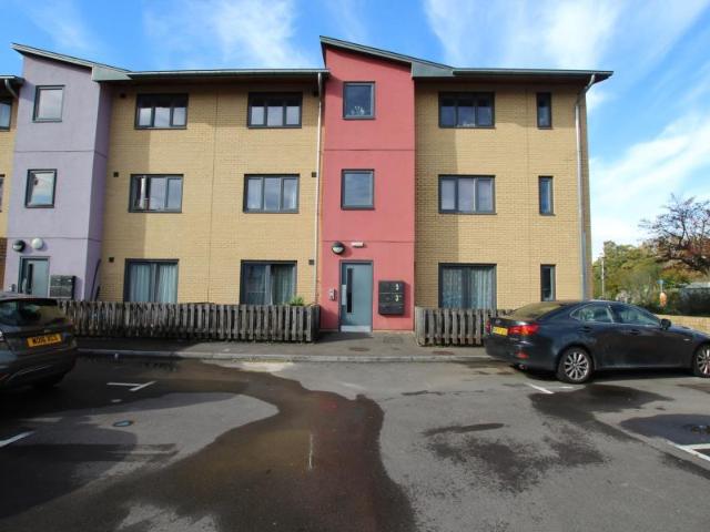 Goodhind Street, Bristol BS5 2 bed apartment to rent £1,450 pcm £335 pw