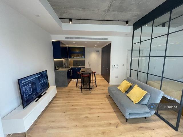 Goodluck Hope Walk, London, E14 Studio to rent £2,030 pcm £468 pw