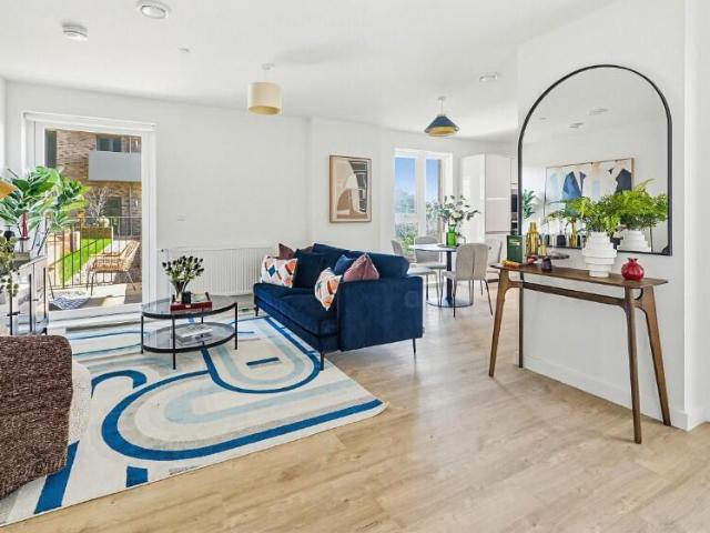 Goodmayes Square, Teal Road IG3 3 bed flat to rent £2,500 pcm £577 pw
