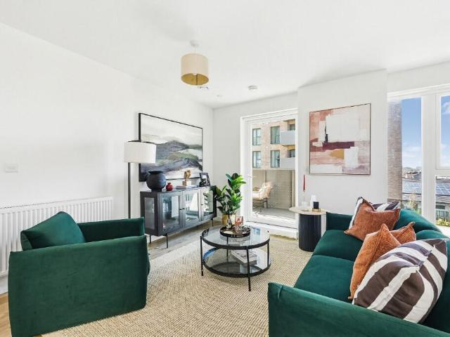 Goodmayes Square, Teal Road IG3 2 bed flat to rent £2,100 pcm £485 pw