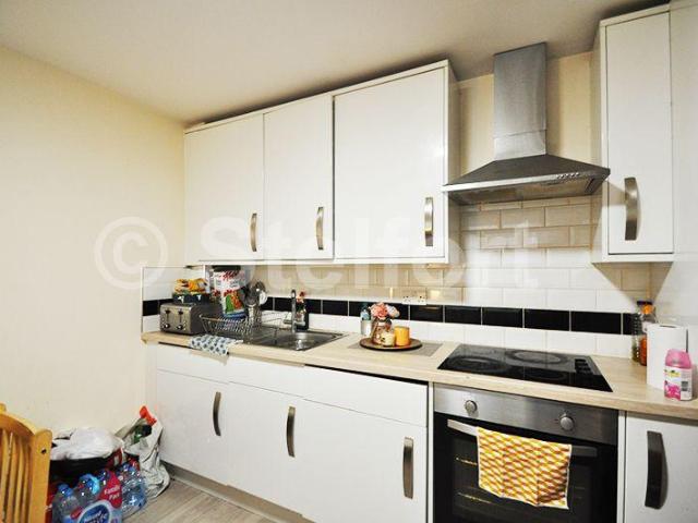 Goodmayes Road, Ilford, IG3 1 bed flat to rent £1,450 pcm £335 pw