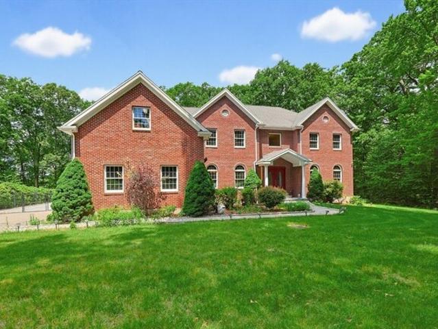 Goodnow Ln, Framingham, Home For Sale