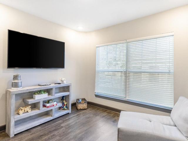 Goodnight Commons 4 Bedroom Apartment for Rent at 2022 E Slaughter Ln, Austin, TX 78747