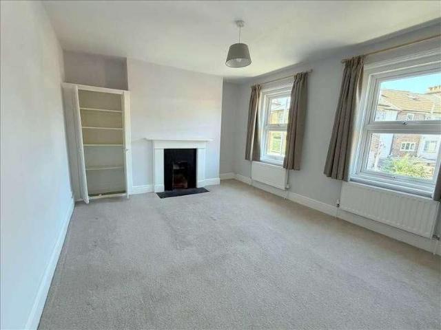Goods Station Road, Tunbridge Wells, TN1