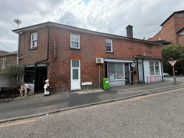 Goods Station Road, Tunbridge Wells, TN1 1 bed flat to rent £1,050 pcm £242 pw