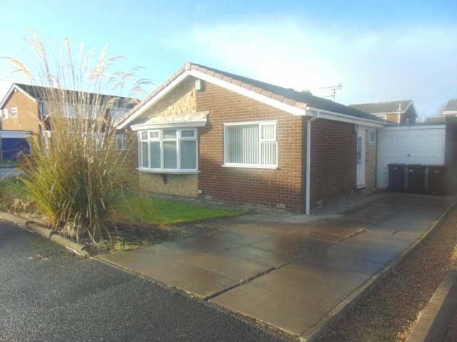 Goodwood Close, Chapel Park NE5, 2 bed bungalow to rent, £950 pcm | PrimeLocation