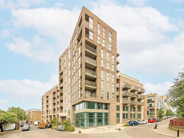 Goodwood Road, New Cross SE14, 2 bed flat to rent, £2,500 pcm | PrimeLocation