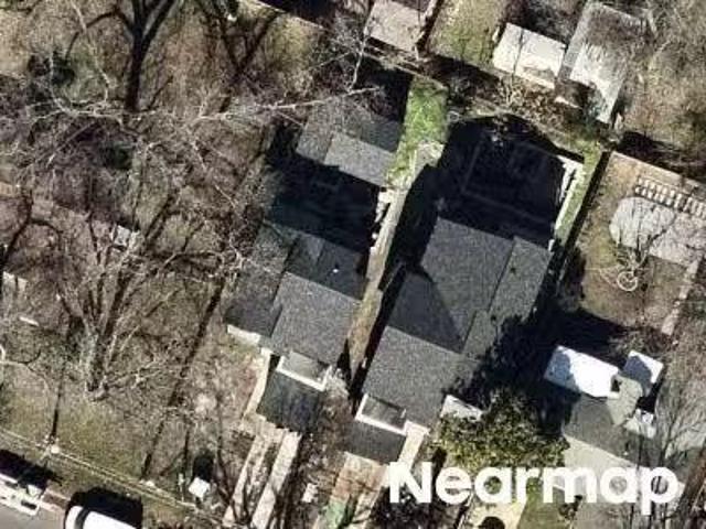 Goodwin Ave