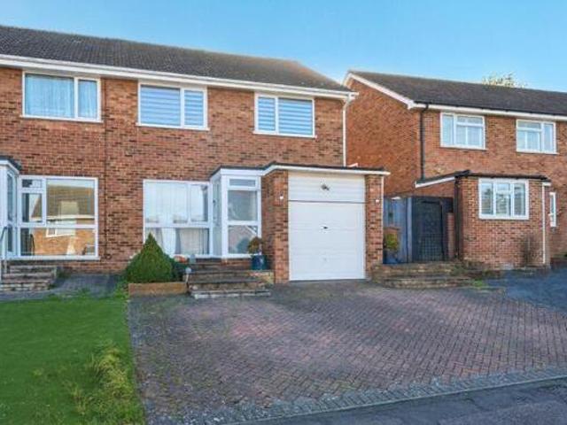 Goodwin Road, Cliffe Woods, 3 Bedroom Semi detached