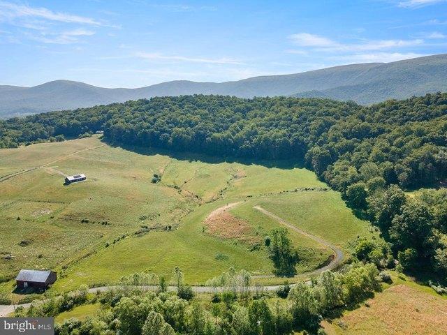 Gooney Manor Loop, Bentonville, VA 22610