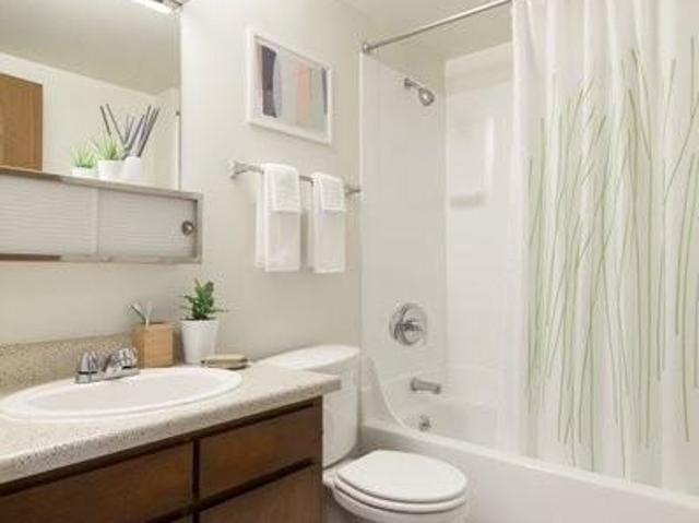 Goose Hollow Tower 1 Bedroom Apartment for Rent at 1630 SW Clay St, Portland, OR 97201 Downtown Portland