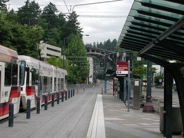 Goose Hollow Tower Studio Apartment for Rent at 1630 SW Clay St, Portland, OR 97201 Downtown Portland