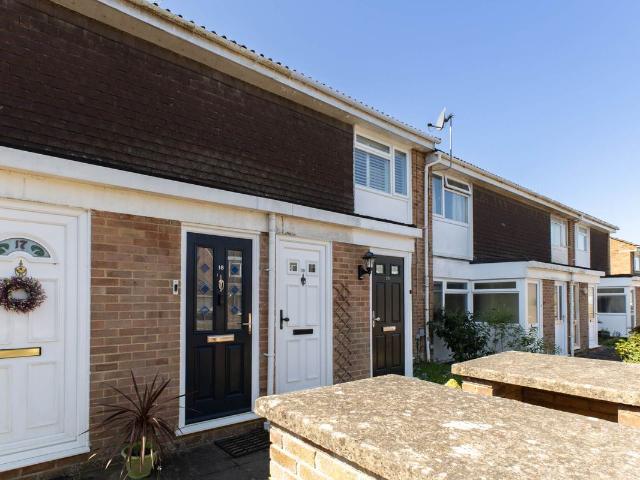 Goosegreen Close, Horsham RH12, 1 bed flat to rent, £1,050 pcm | PrimeLocation
