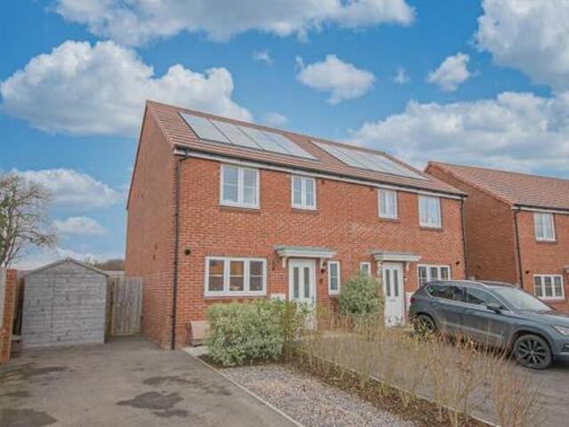 Goater Way, Fair Oak, 3 Bedroom Semi detached