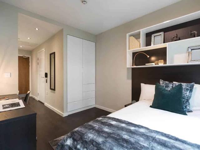 GoBritanya Old Street Residence, London Student Accommodation | Amber