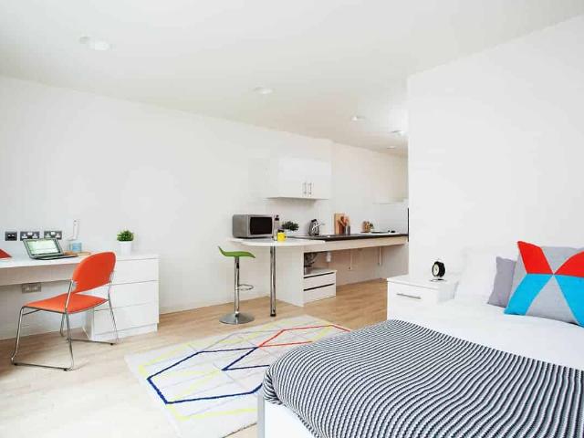 GoBritanya Kirby Street Residence, London Has an Apartment