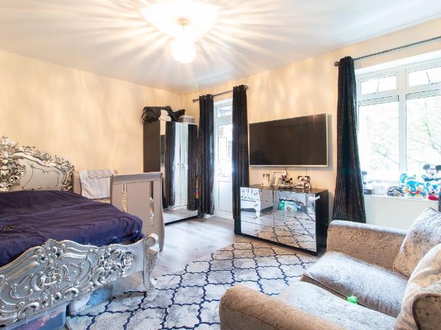 Godwin Court, Crowndale Road, London NW1, Studio to rent, £1,999 pcm | PrimeLocation