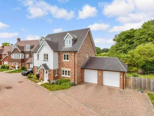 Godfrey Meadow, Hollingbourne, 6 Bedroom Detached