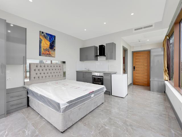 Godino Apart Hotel Studio Apartments 48 Cranbrook Road Ilford IG1 4NF Century 21 United Kingdom