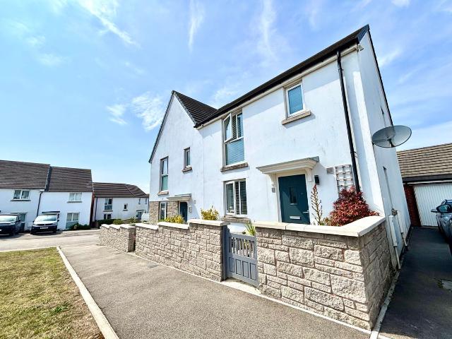 Godrevy Drive, Hayle TR27, 3 bed semi detached house to rent, £1,350 pcm | PrimeLocation