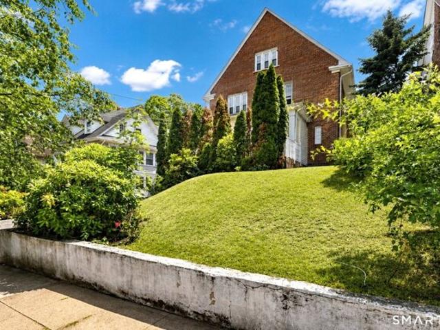 Goffe Ter, New Haven, Home For Sale
