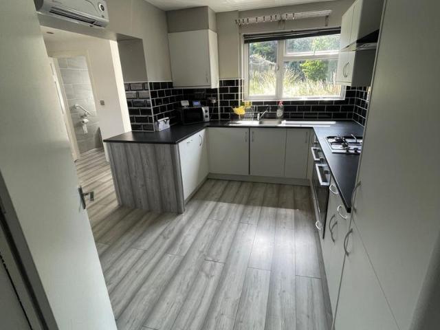 Goffenton Drive, Bristol BS16 6 bed house to rent £2,800 pcm £646 pw
