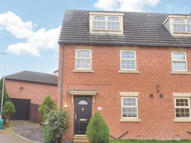 Goffee Way, Churwell, 3 Bedroom End