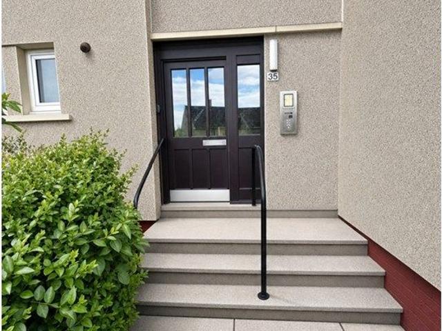 Gogar St, Glasgow G33, 2 bed flat to rent, £900 pcm | PrimeLocation