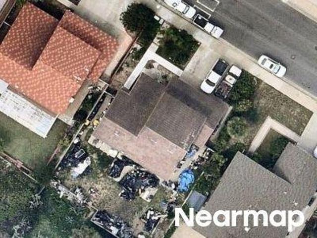 Gold Nugget Ave