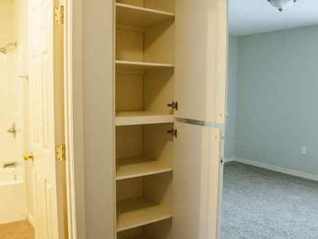 Gold Eagle Townhouses 2 Bedroom Apartment for Rent at 318 N 38th Ave, Hattiesburg, MS 39401