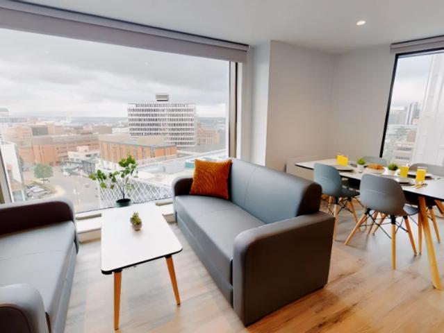 Gold En Suite Premium
